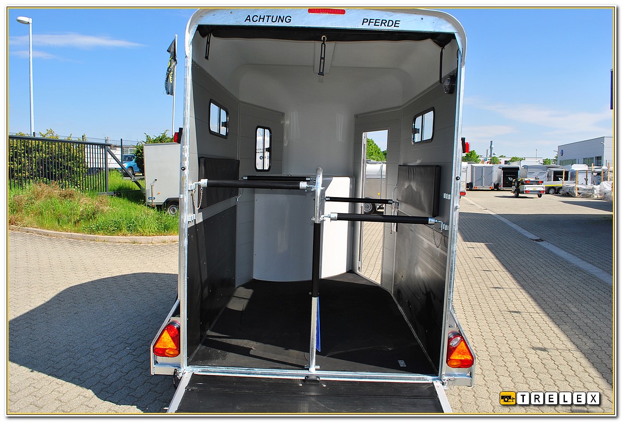 TRELEX Anhänger. Cheval Liberte Touring Jumping V2